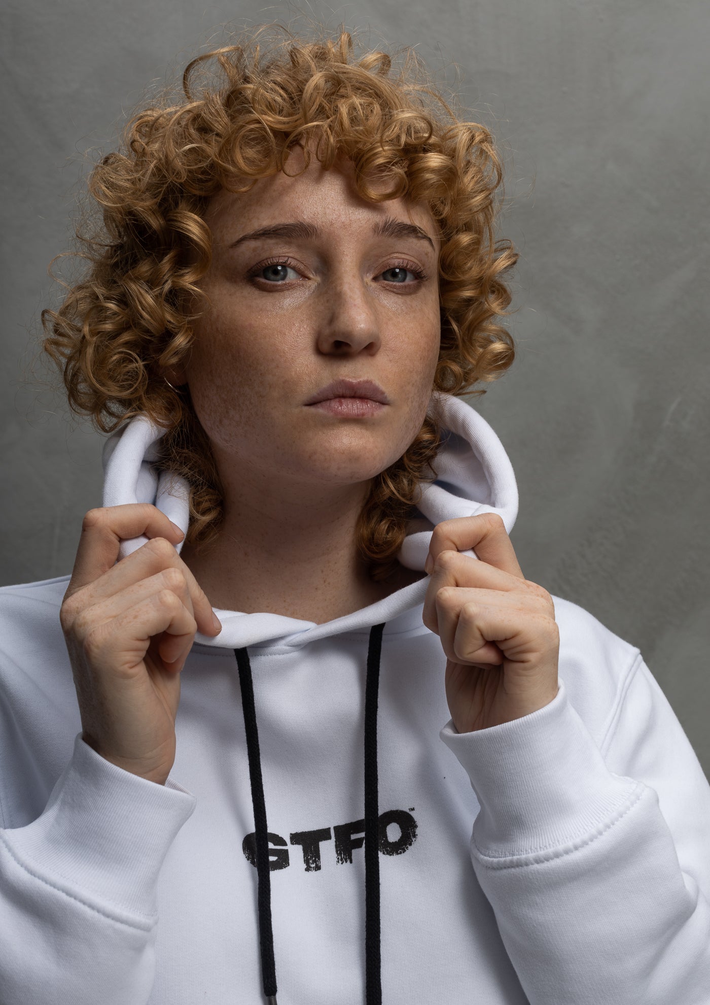 GTFO Hoodie - Diamond masks - White – SHOP.GTFOTHEGAME.COM